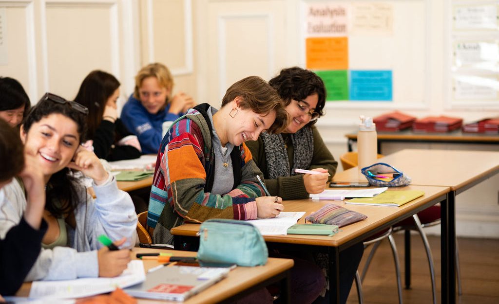 ELEA - EFL Residential Camp | 12-17 Year Olds | UWC Atlantic, UK